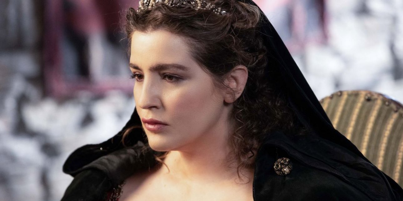 Η Μάγισσα Φλεγόμενη Καρδιά: Οι πρώτες φωτογραφίες της Μαρίας Κίτσου ...