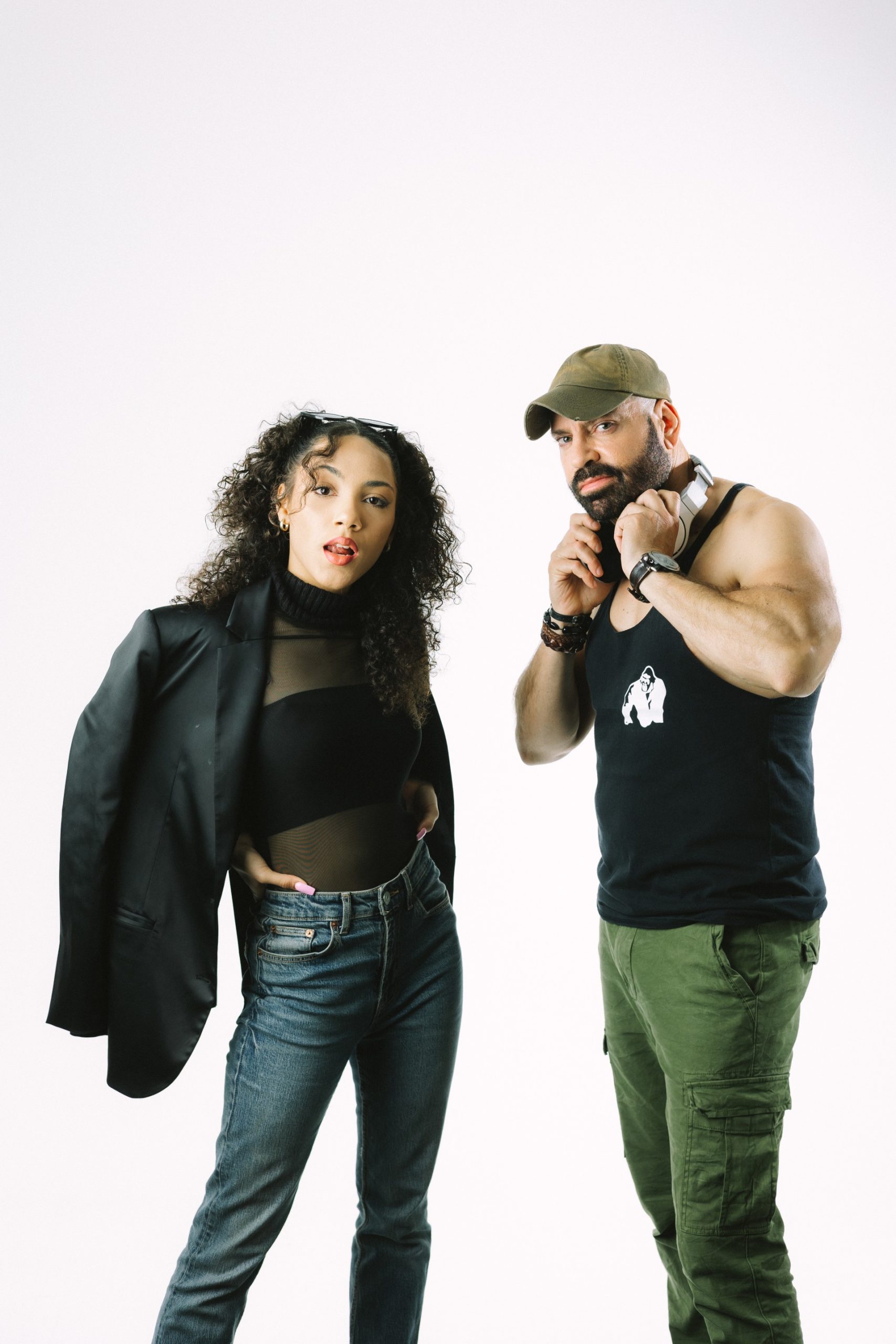 Ο dj και παραγωγός Kon Cept με την Athena ξεπέρασαν το 1 εκατομμύριο ...