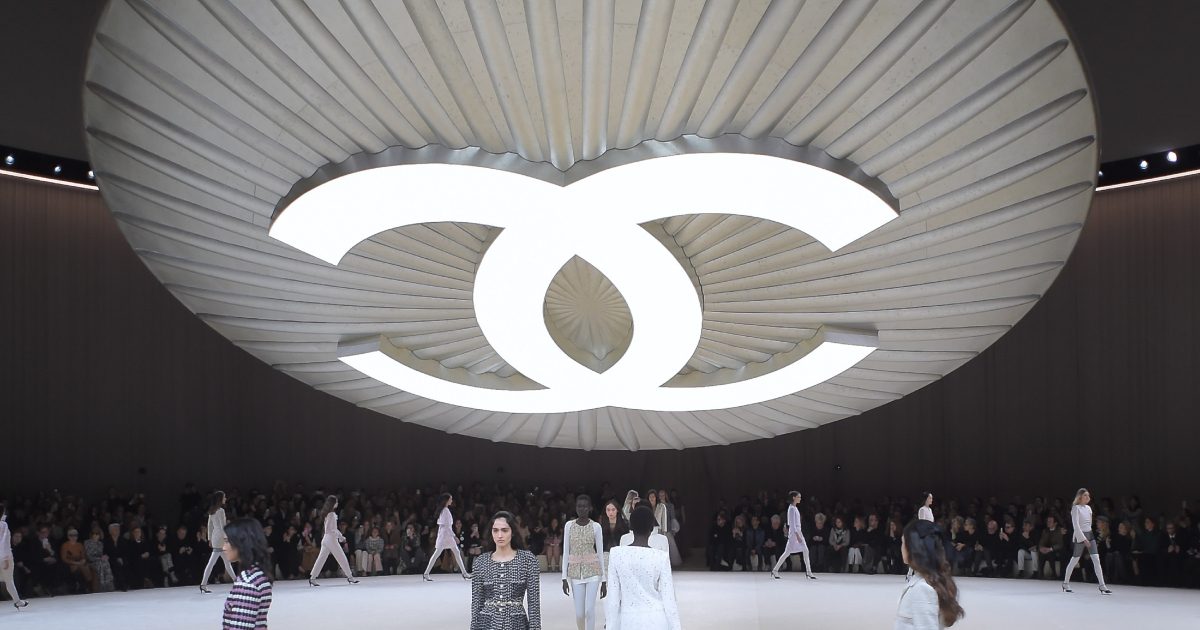 Chanel: Πέθανε η Eliane Heilbronn, μητριάρχης της οικογένειας που ...